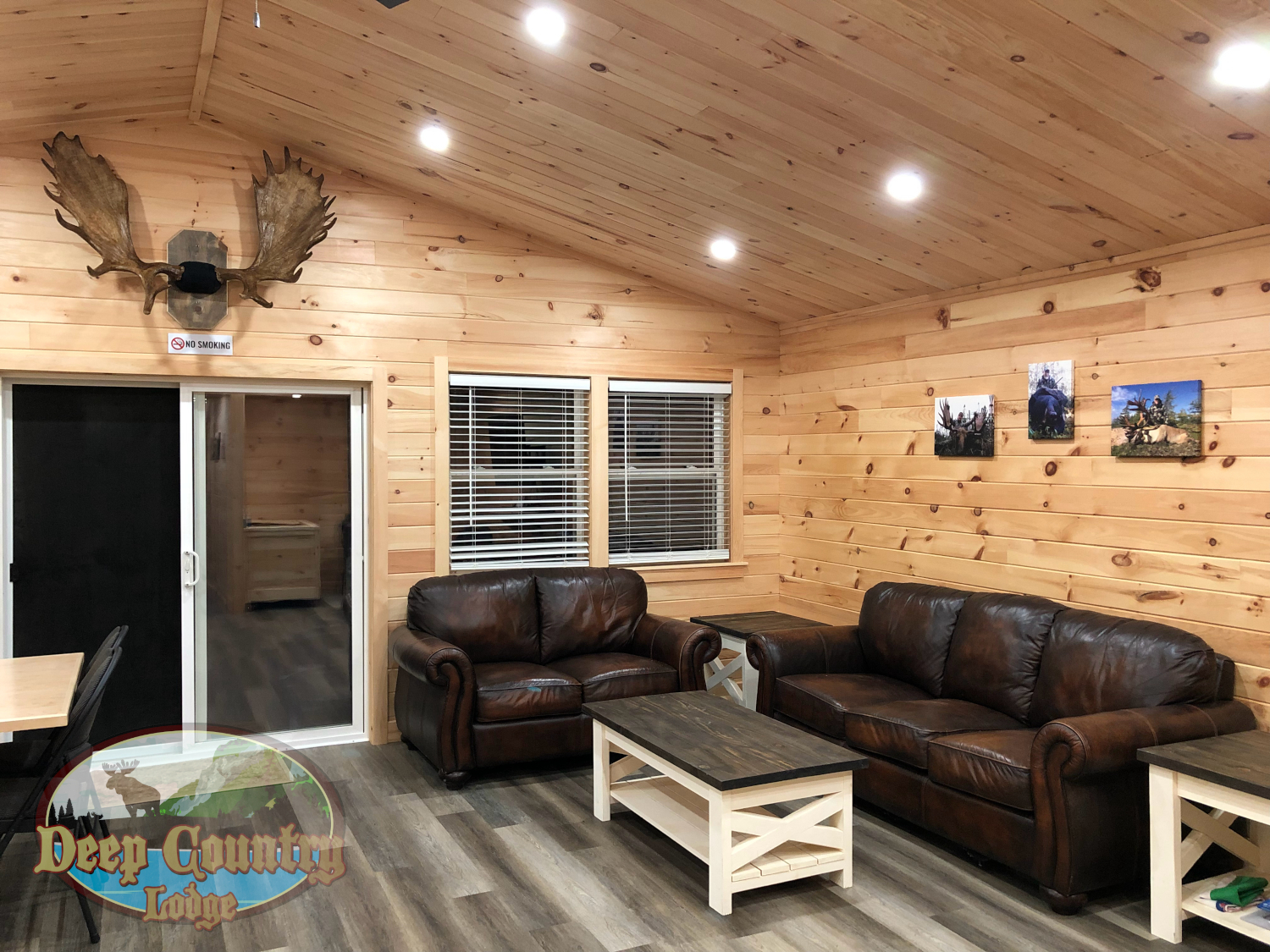 Hunting Lodges - Deep Country Lodge | Trophy Woodland Caribou Hunting ...